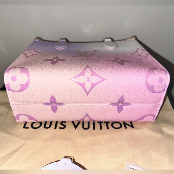 Lv Onthego Pm Sunrise Pastelitos | Paul Smith